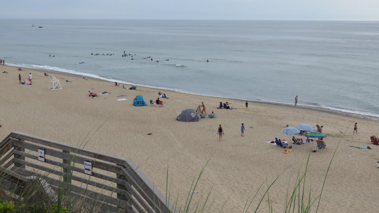 Beachcomber Cam - Cahoon Hollow Beach Webcam [LIVE]